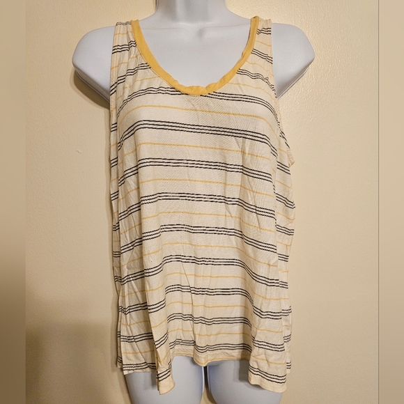 Susina | Tops | Susina Racerback Striped Tank Top Beach Preppy White ...